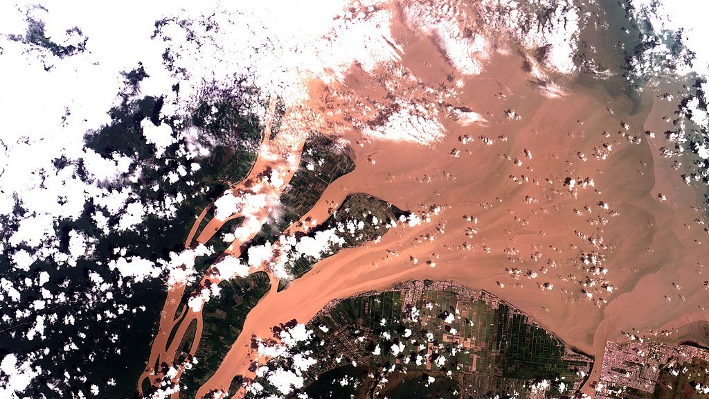 Exploring the Essequibo: Guyana's Mighty Watercourse | LAC Geo